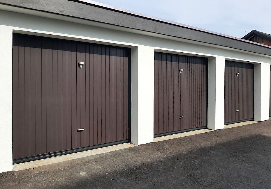 Porta basculante Timber 85 - Ballan | GUIDA EDILIZIA